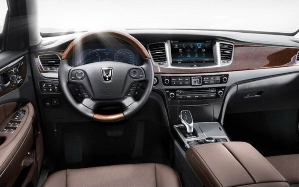 Hyundai apresenta na Coréia o novo Equus