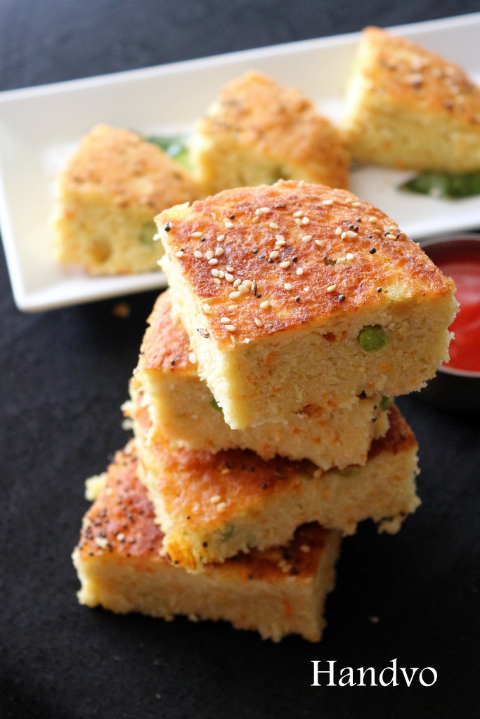 Recipe Of Handvo | How to Make Vegetable Handva - VegRecipeWorld