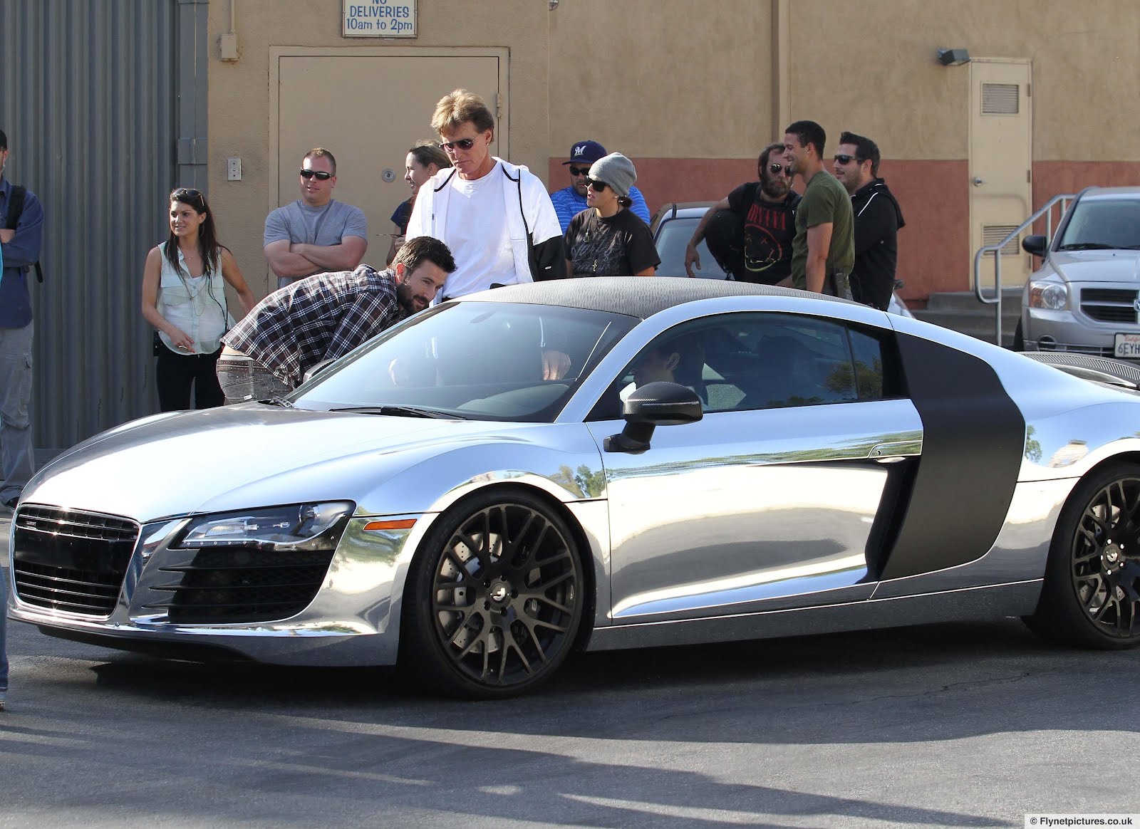 Ford Shelby Mustang GT500: Scott Disick SELLS Chrome Audi R8
