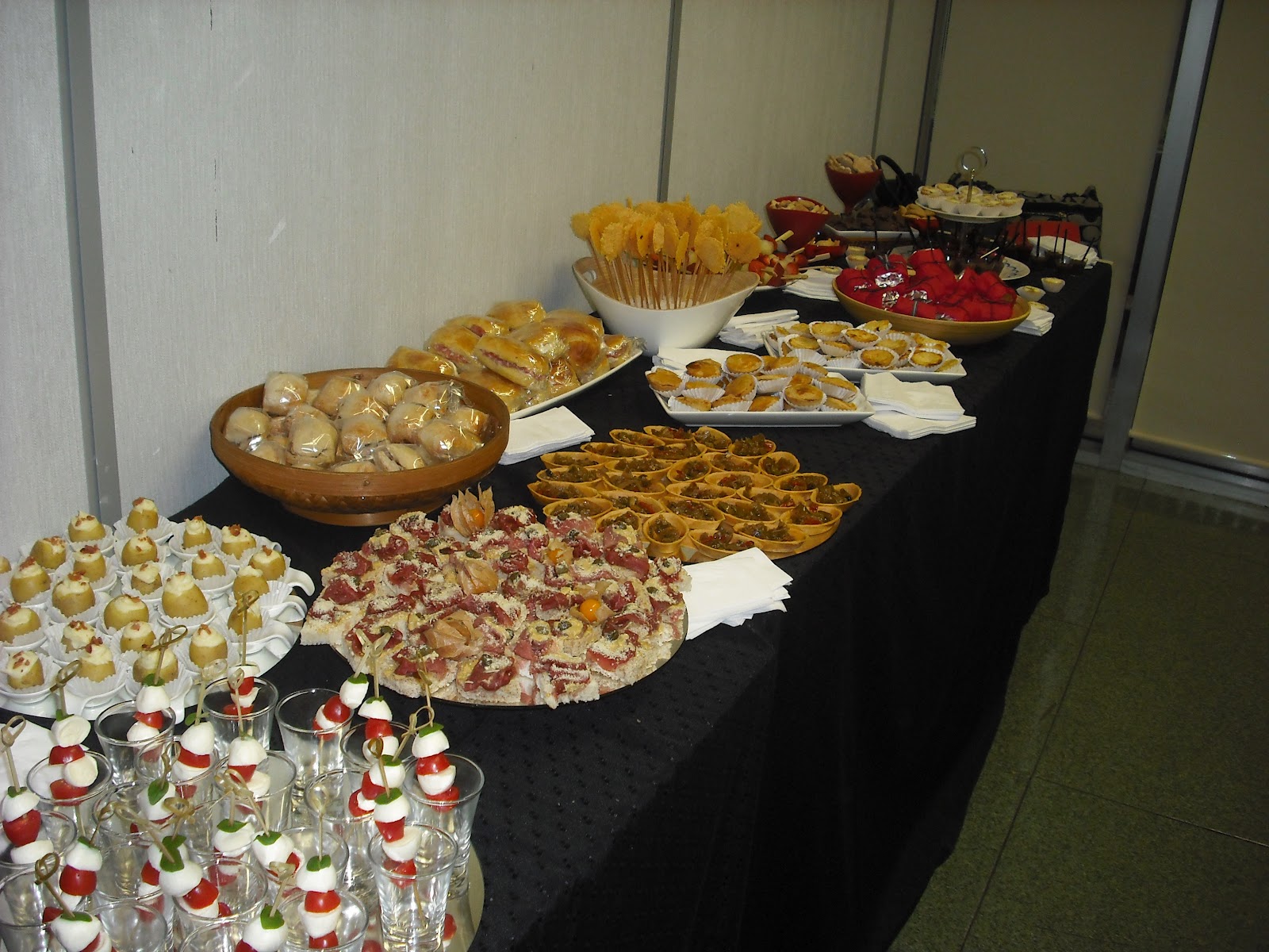 COFFEE BREAK - ISDIN | Regallos Eventos e Gastronomia