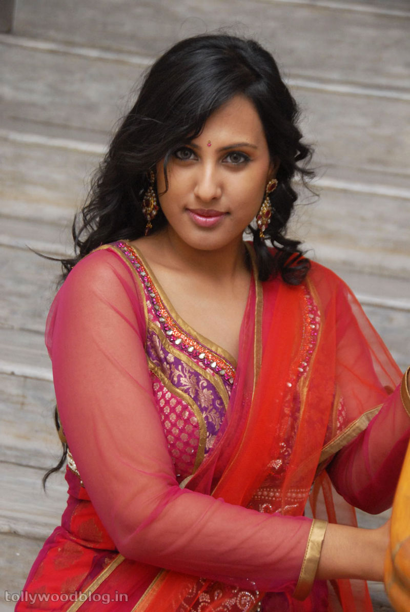 Ranjitha Reddy Telugu New Actress Photo Shoot