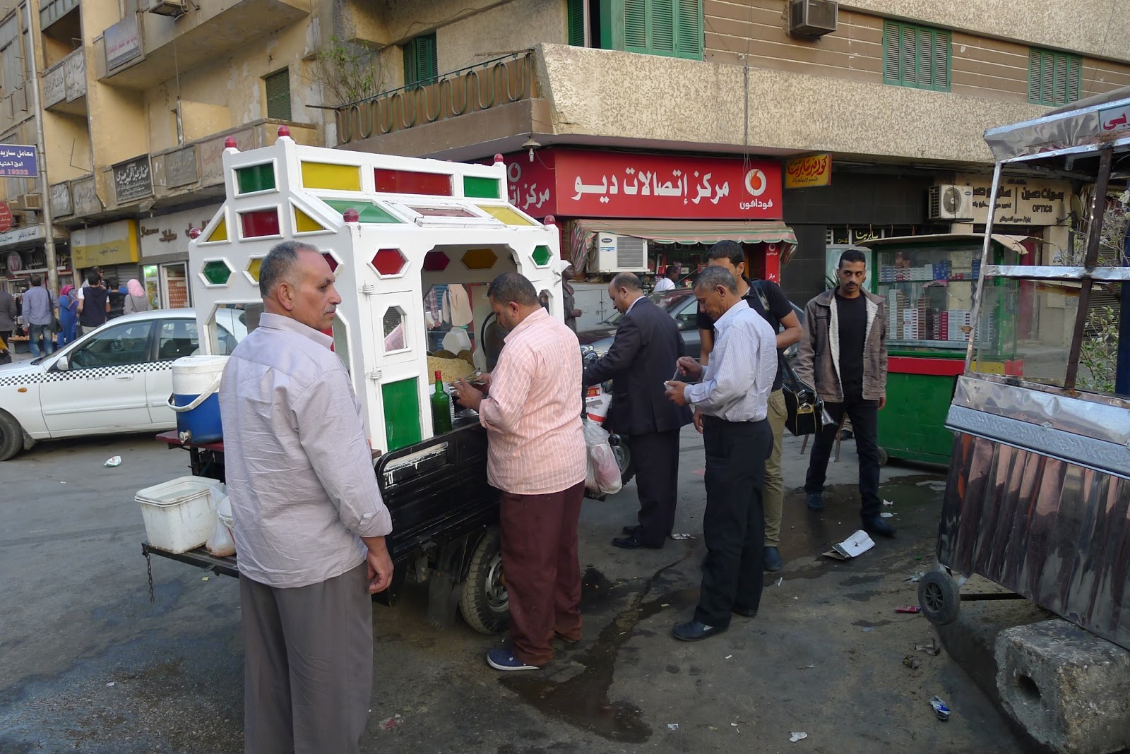 Br/Fr/ CAIRO /Bs.As.: Dokki's Best Koshary