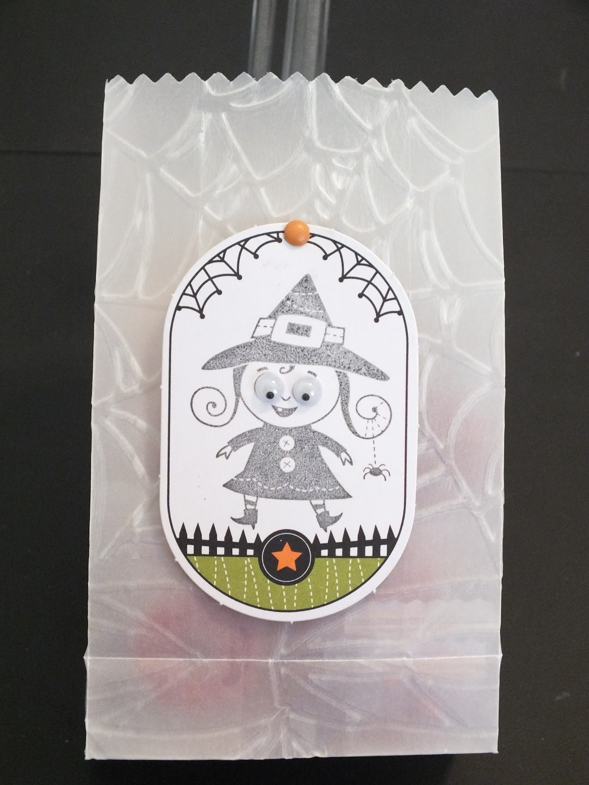 KreatesKards: Halloween Treat Bags - Googly Ghouls And Ghoulish ...