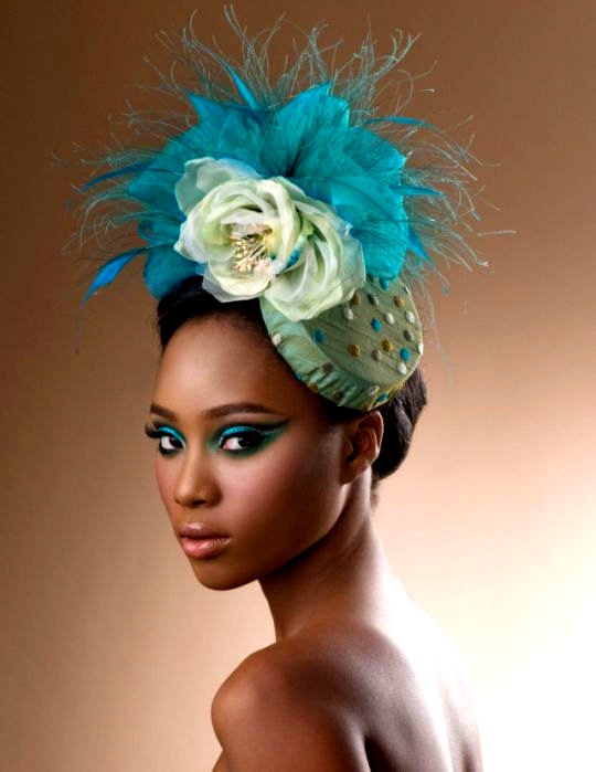 Amazing blue make up with huge headpiece | Just a Pretty Makeup