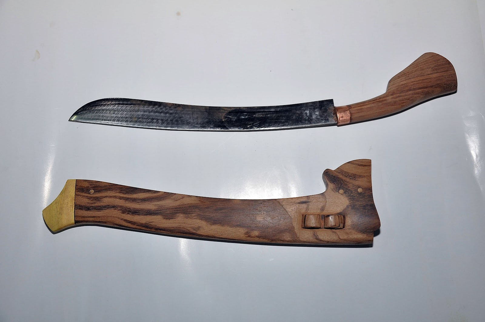 Pertukangan Hulu & Sarung Parang TAMMAN