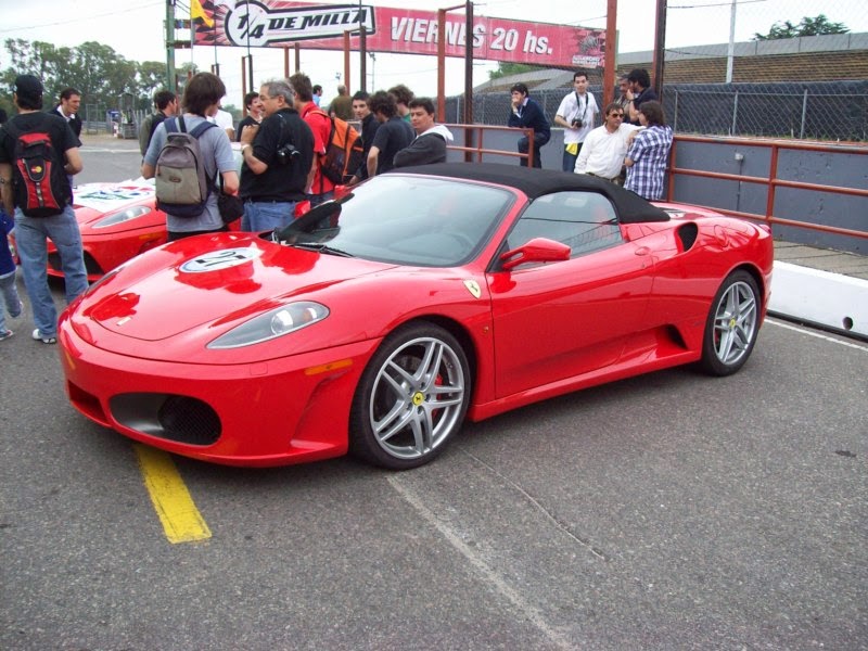 EN BUENOS AIRES SE COMERCIALIZA UNA CANTIDAD IMPORTANTE DE FERRARI DE ...