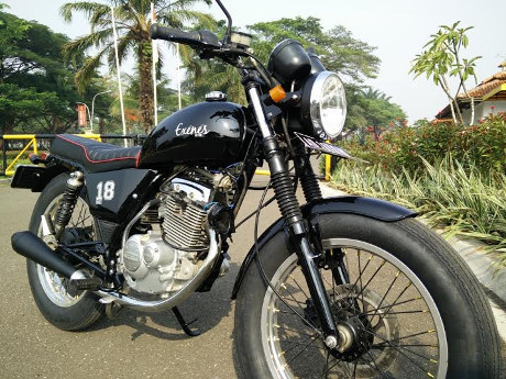 Modifikasi Suzuki Thunder 125 untuk Pecinta Motor Klassik