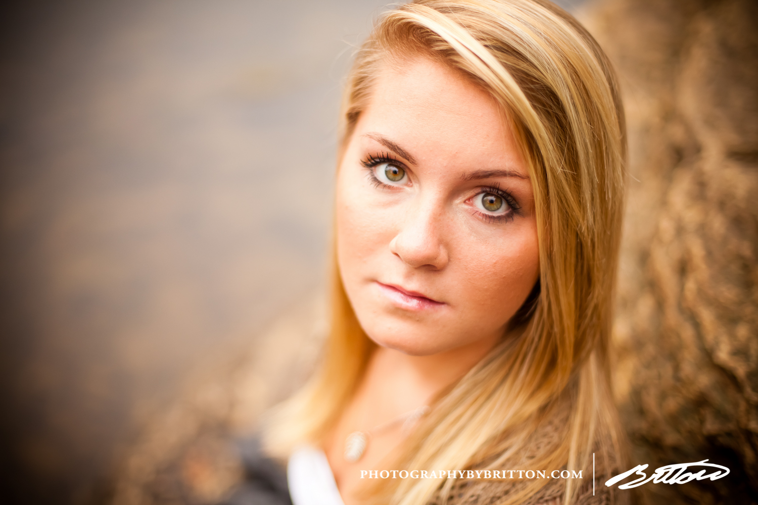 Britton Felber: Senior portraits for Hannah