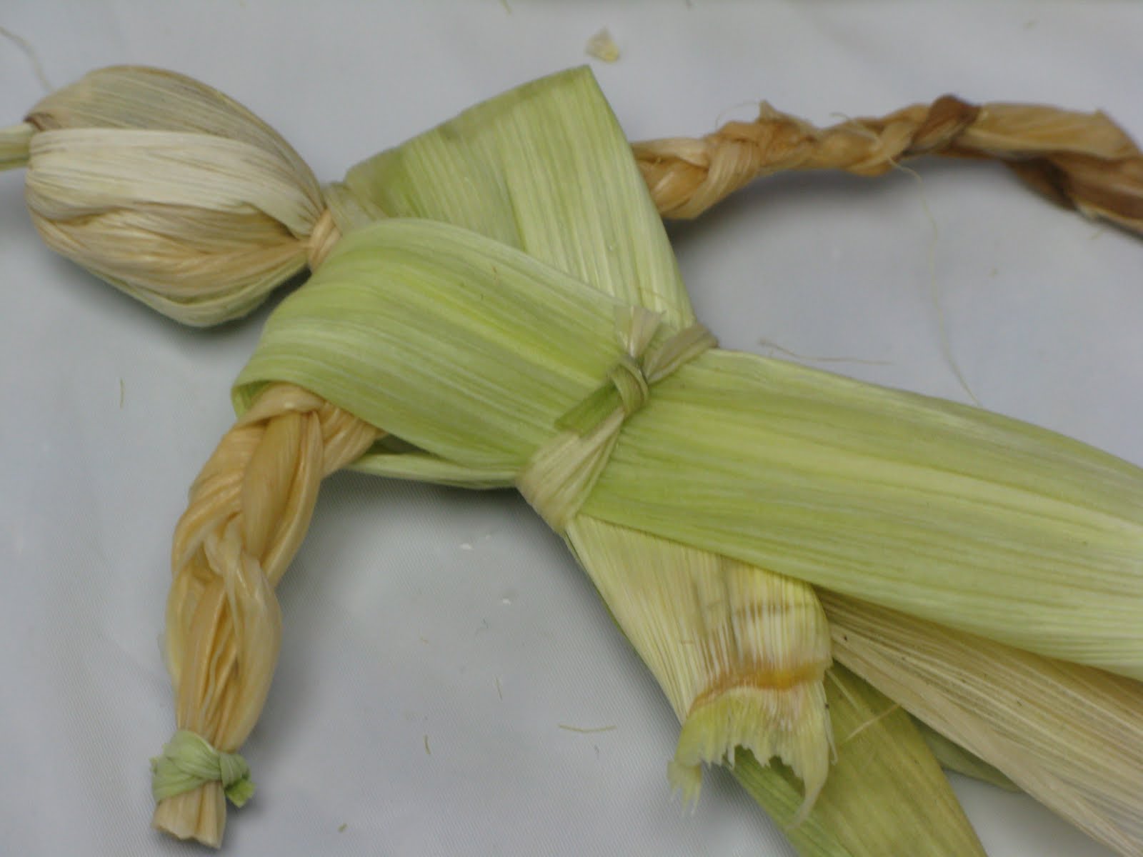 Circle of Crafts: Corn - the Symbol of Life - corn husk art