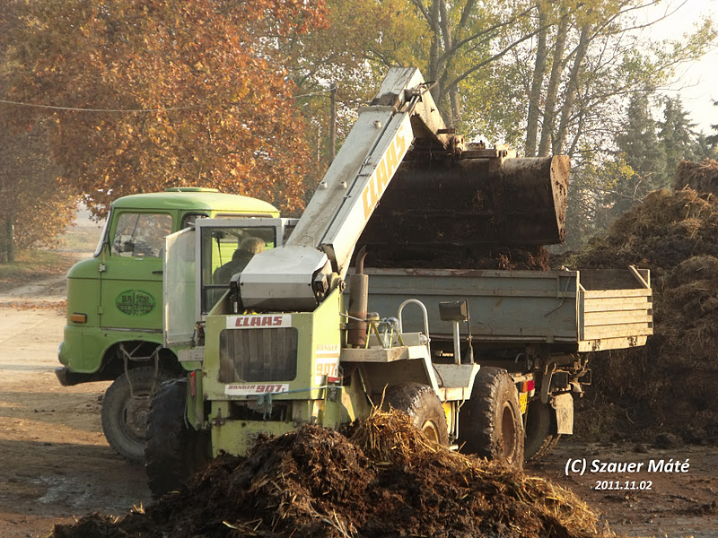 ..Mezőgépek..: Trágyarakás Claas Ranger 907C