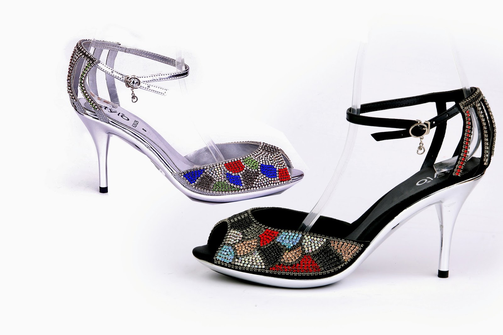 fashionclub: Latest Males And Females Foot Wears On EID 2015