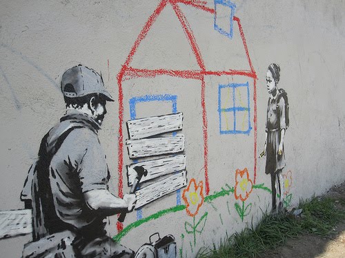 Banksy “Kid House” New Street Piece In Los Angeles – StreetArtNews