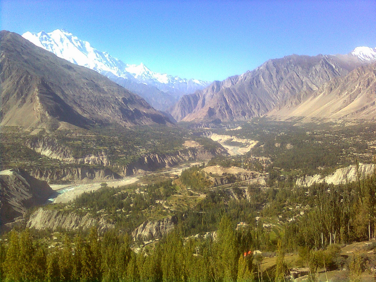 Wadie-e-Hunzo.Com: A Brief Description of Hunza!