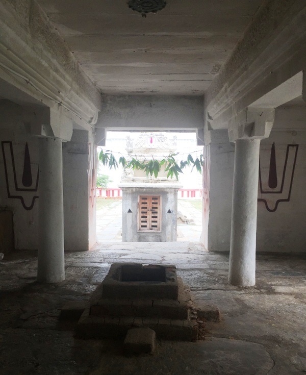 Tamilnadu Tourism: Rajagopalaswamy Temple, Manimangalam, Kanchipuram