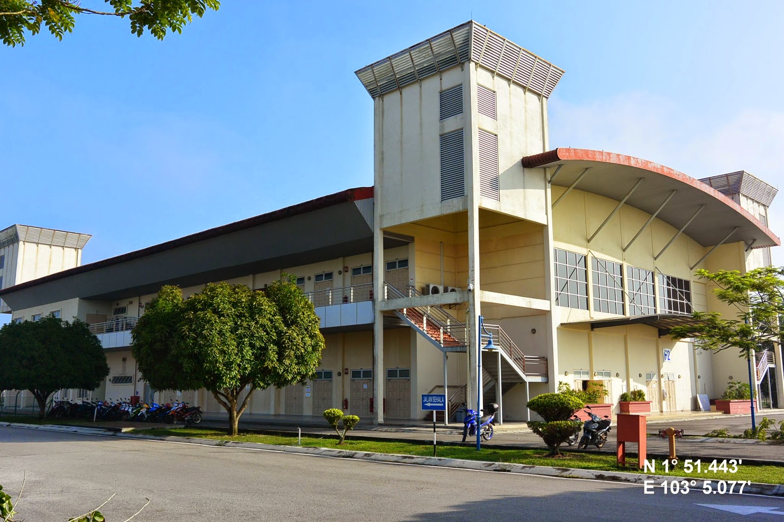 UTHM images: bangunan UTHM