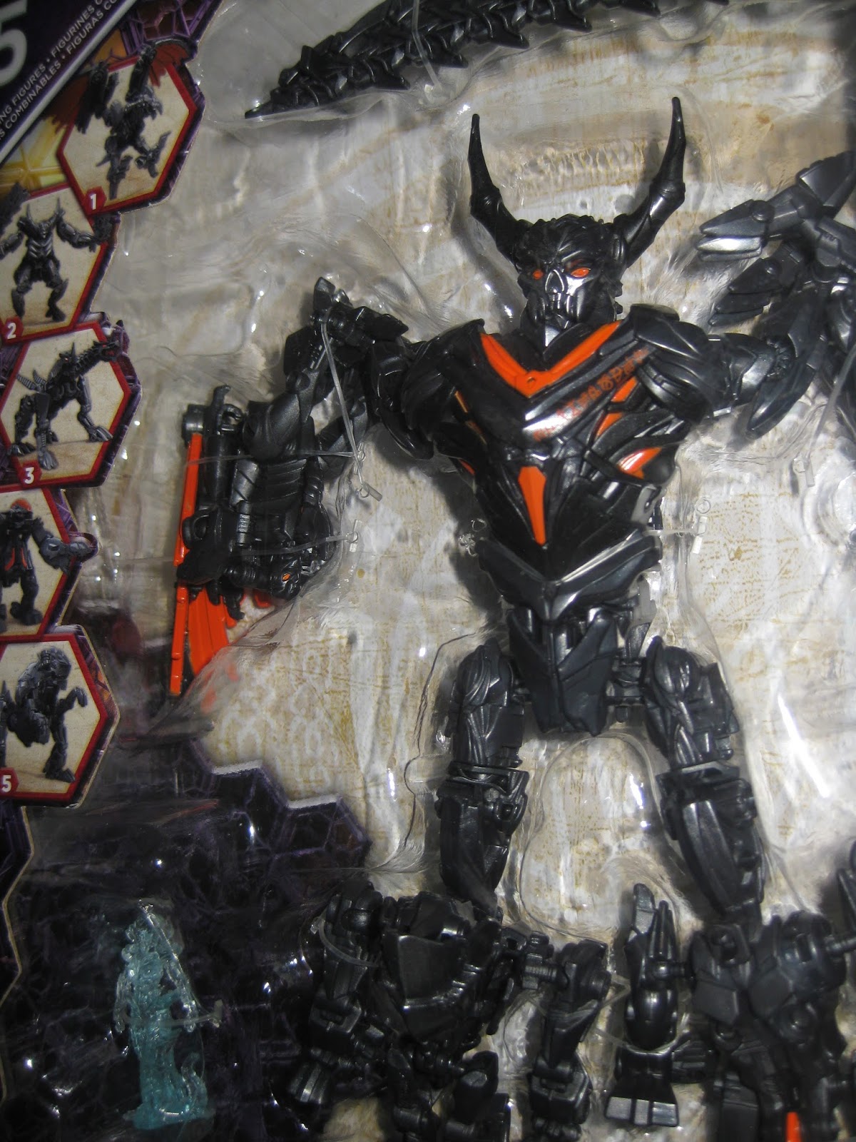 deSMOnd Collection: ToysRus Exclusive: Hasbro "Infernocus" TLK Ver.