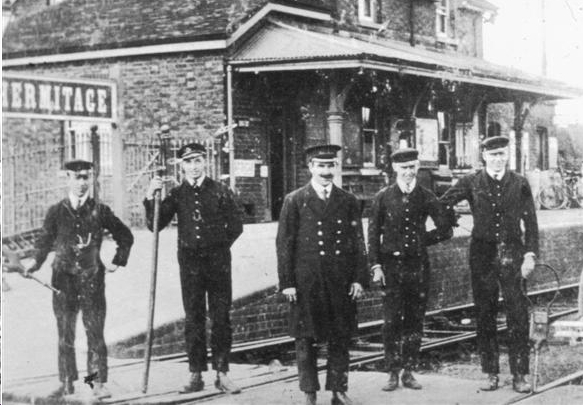 Public Transport Experience: Notable Newbury Niceties [5]