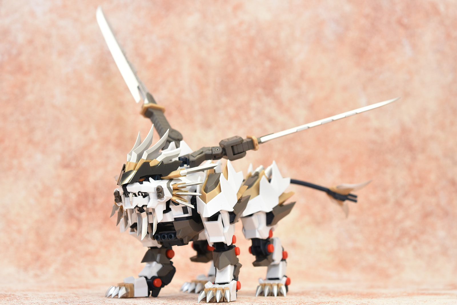 [ Review ] - Zoids Agressive 1/100 - Mugen Liger