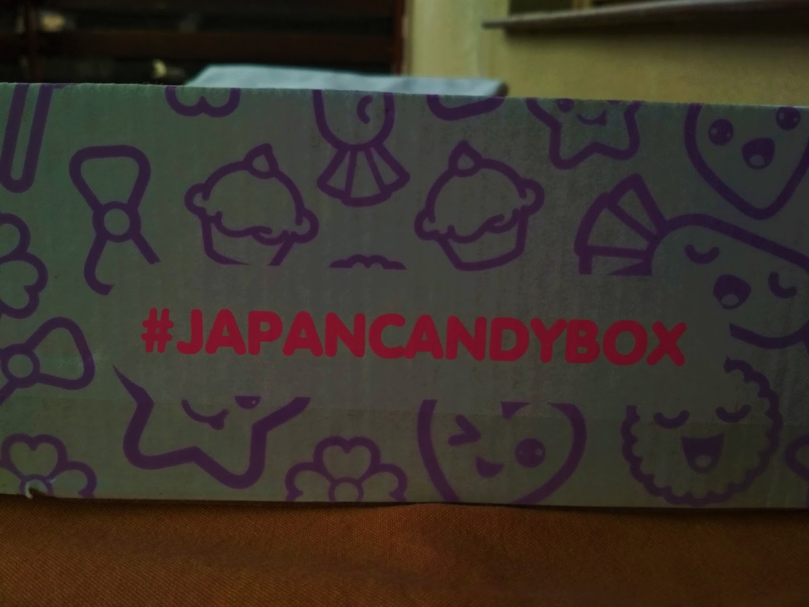 KawaiiLouise: JAPANESSE STUFF: JAPAN CANDY BOX from BLIPPO and GIVEAWAY