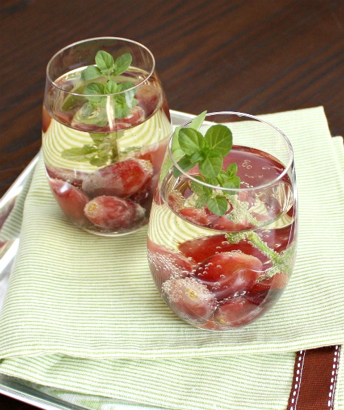 White Grape Splash - Apple A Day