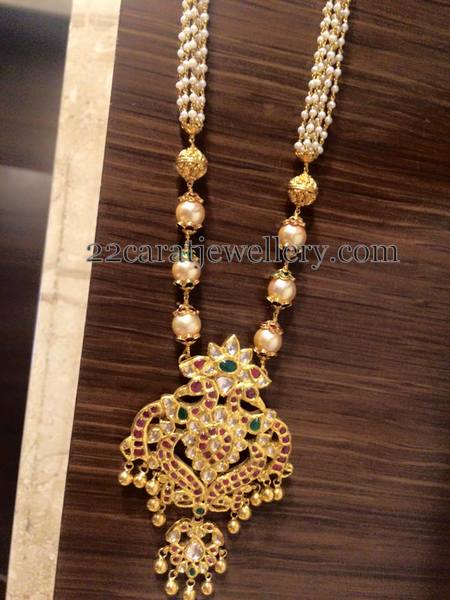 Pearls Chain with Temple Pendant - Jewellery Designs