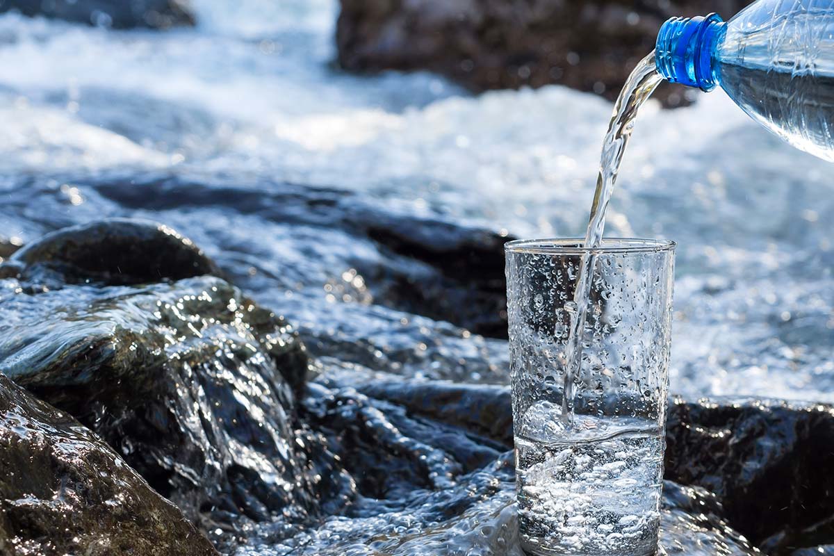 AGUA pH7 - AGUA MINERAL, NATURALMENTE ALCALINA