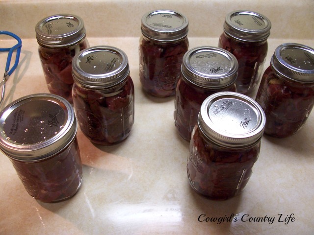 Cowgirl's Country Life: Home Canning Venison