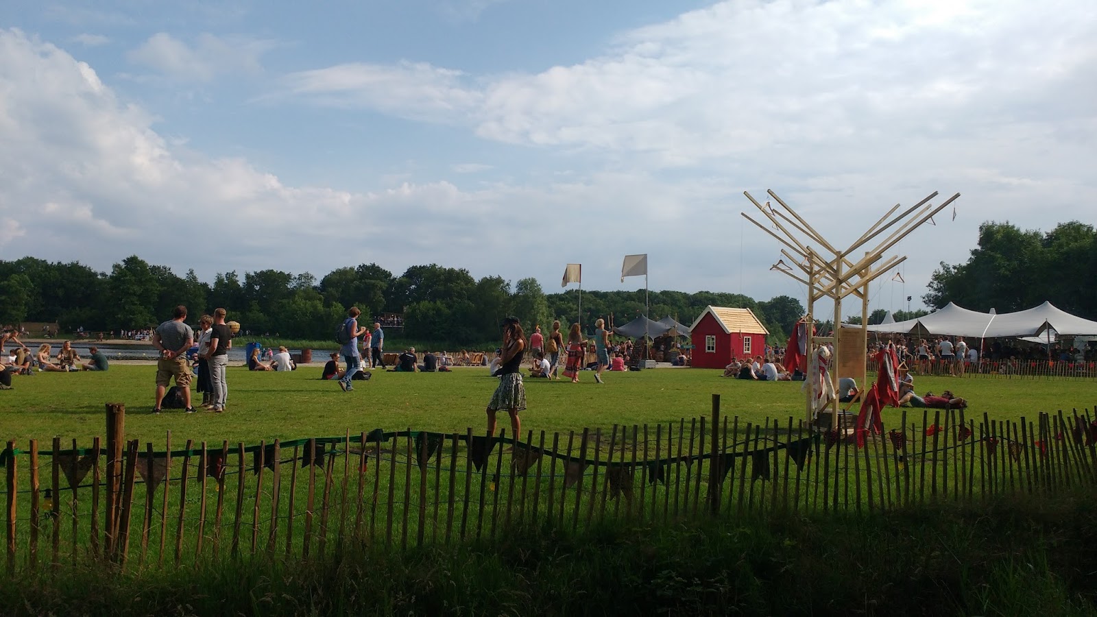 datfynik: Wolkom yn it doarp