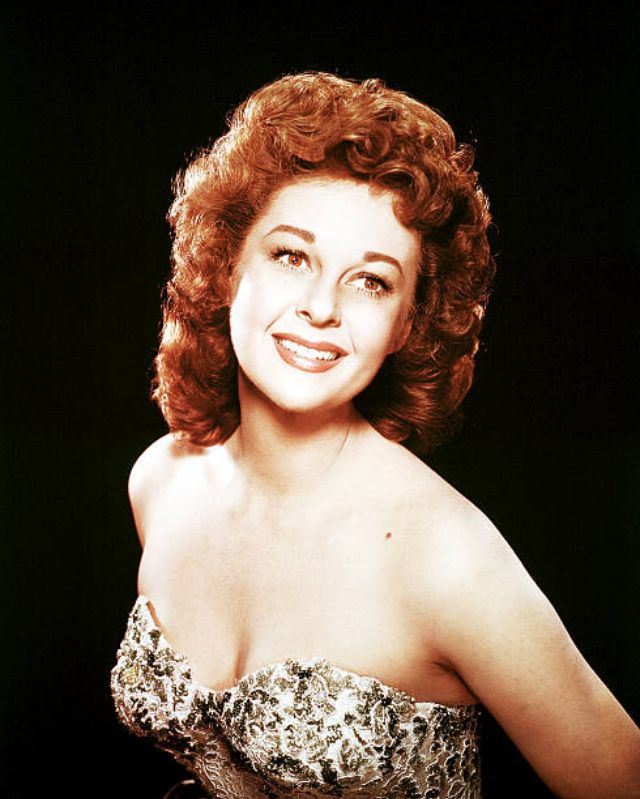48 Glamorous Color Photos of Susan Hayward in the 1940s and 1950s ...