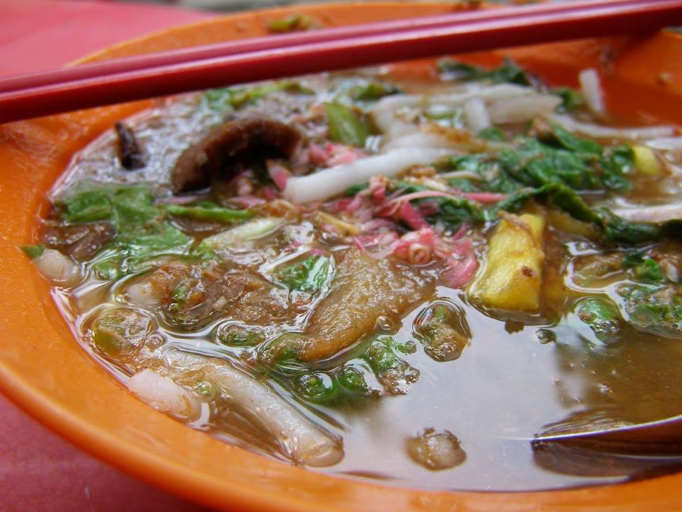 Malaysia Food Portal: 杜杜冰Permatang Tinggi Pasar Awam隔壁的大树下