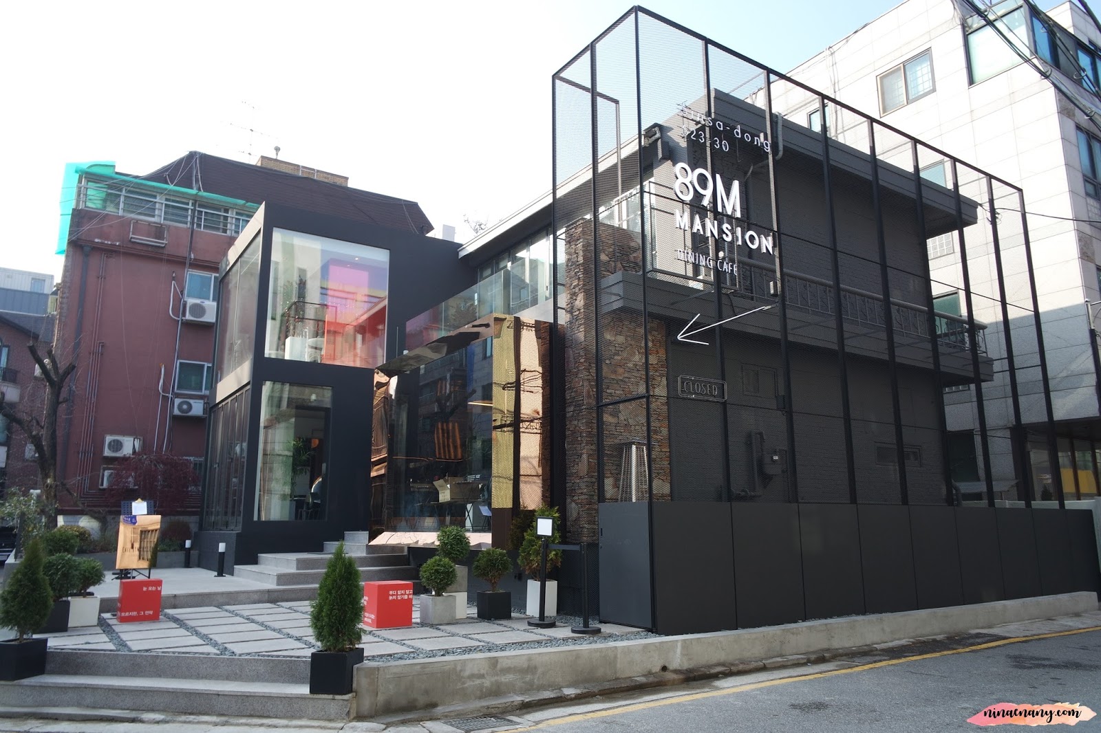 [Travel] #CaféSeries 13 – Café 89 Mansion in Garosugil, Seoul - Nina Enany