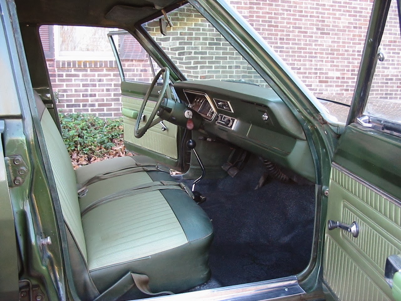 Cool Sleeper: 1970 Plymouth Valiant