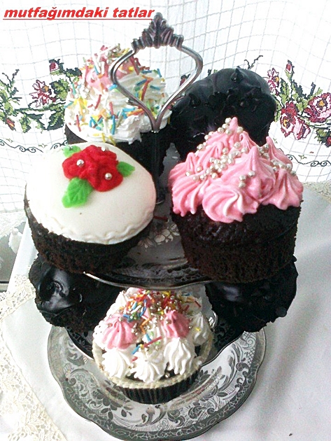 KAKAOLU MİNİ KEK | Mutfak Ve Tatlar