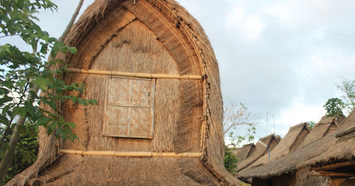 Rumah Adat NTB | Rumah Bale - Tradisi Tradisional