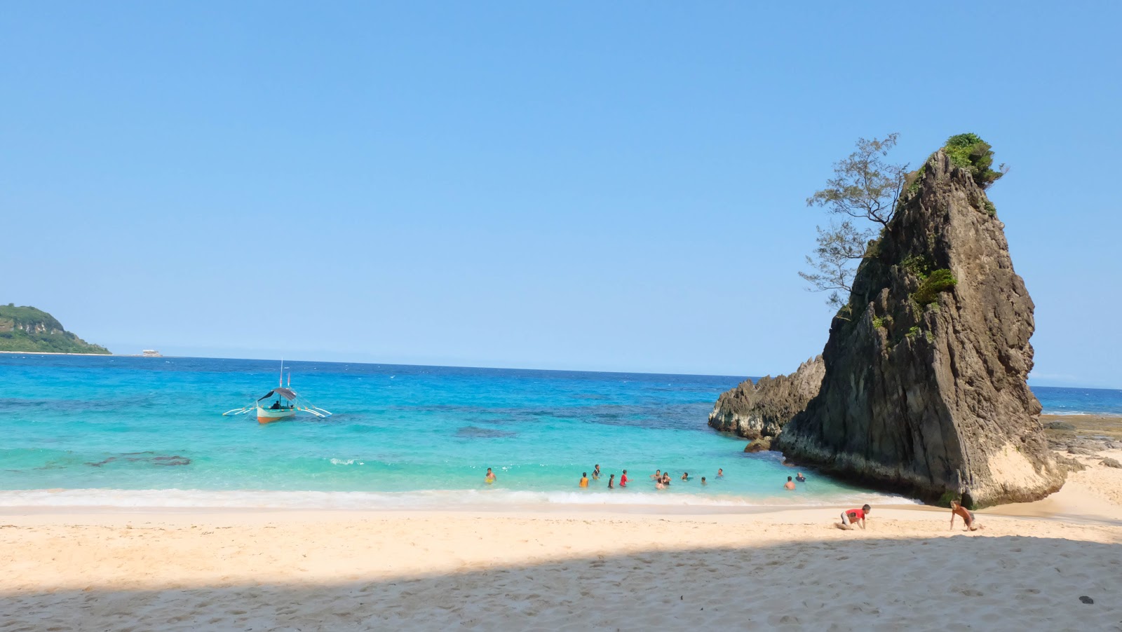 PINAY TAMBAY: Calayan Island Dream