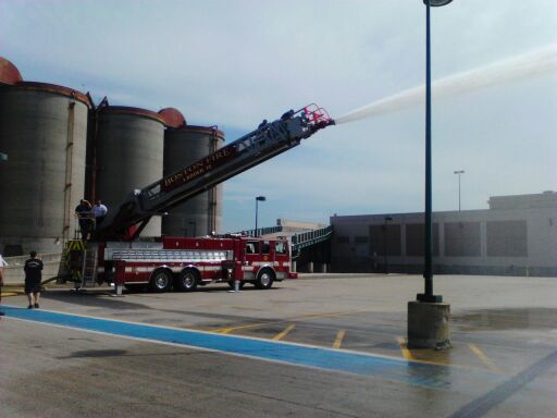 New Boston Ladder 18 in Operation 8-18-13 ~ Boston Fire Gear - Blog
