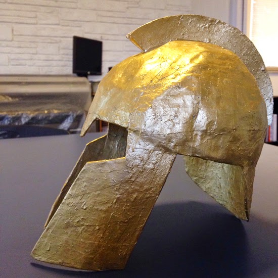 Lena Sekine: Athena's helmet