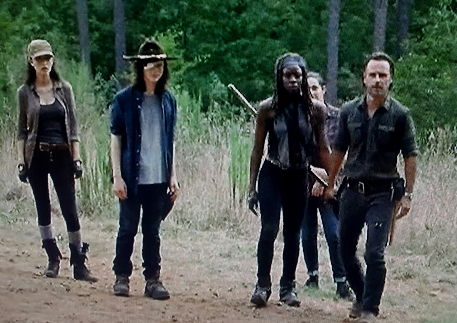 When Television Has Substance: : TWD Season 7 Episode 8: Hearts Still ...