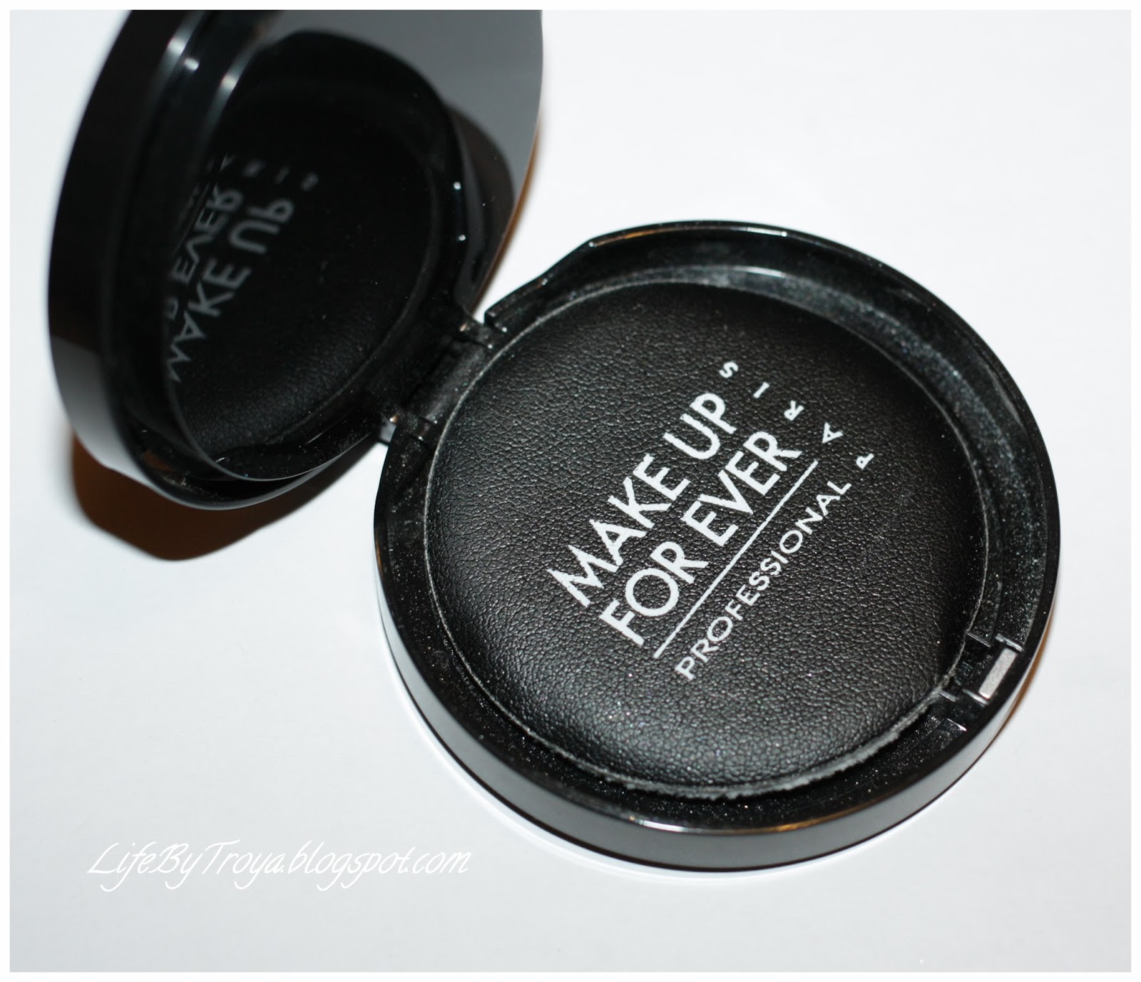 Review:: Make Up For Ever Compact Shine On #3 Iridescent Compact Powder ...
