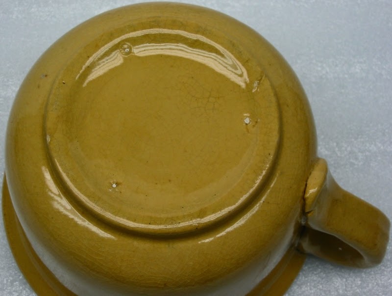 LauraGarnet: Miniature Novelty Chamber Pot with Poo Unknown Pottery ...