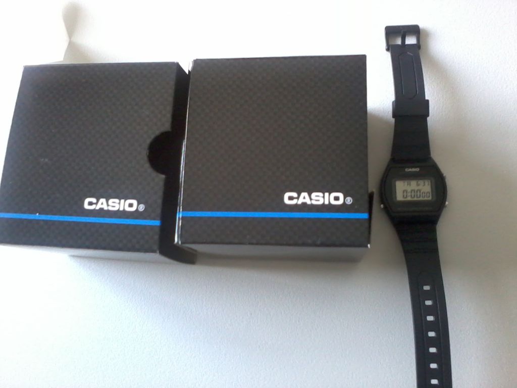 Zona Casio: Prueba: Casio W-202, el totalmente nuevo digital básico de ...