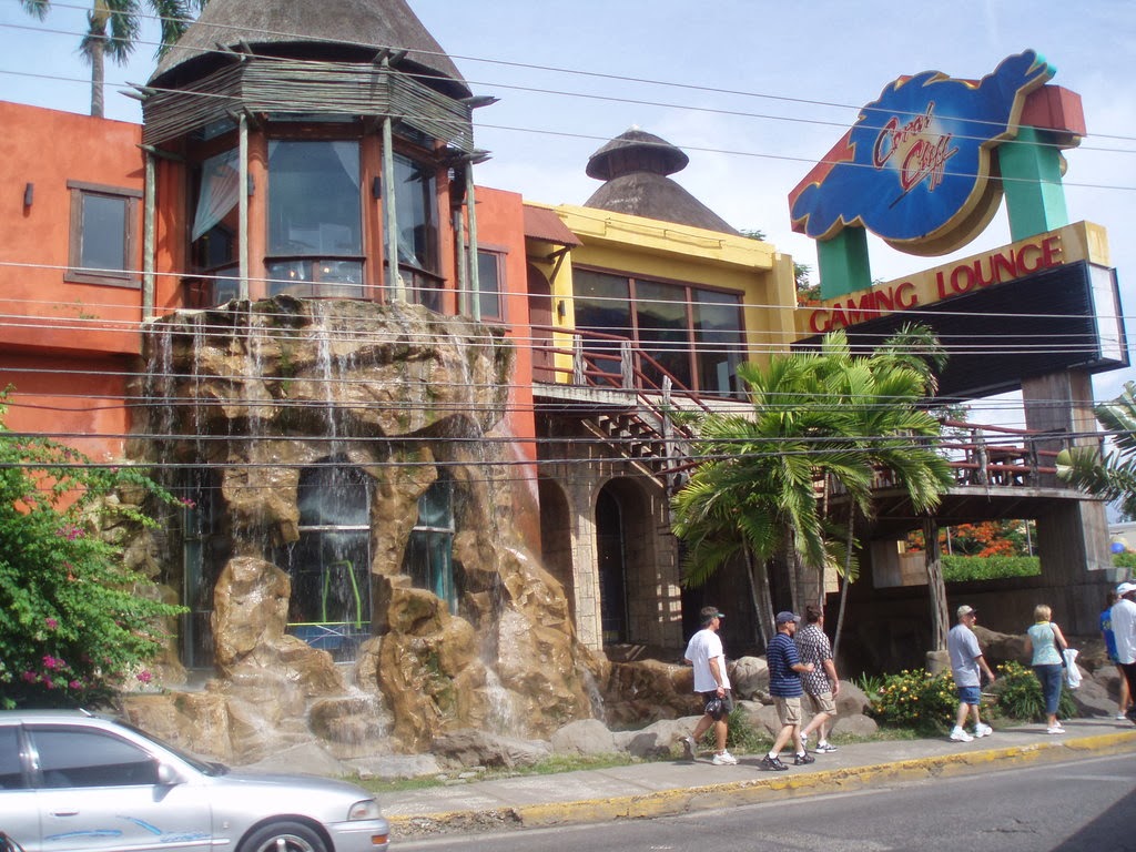 HISTÓRIA DO REGGAE: CORAL CLIFF