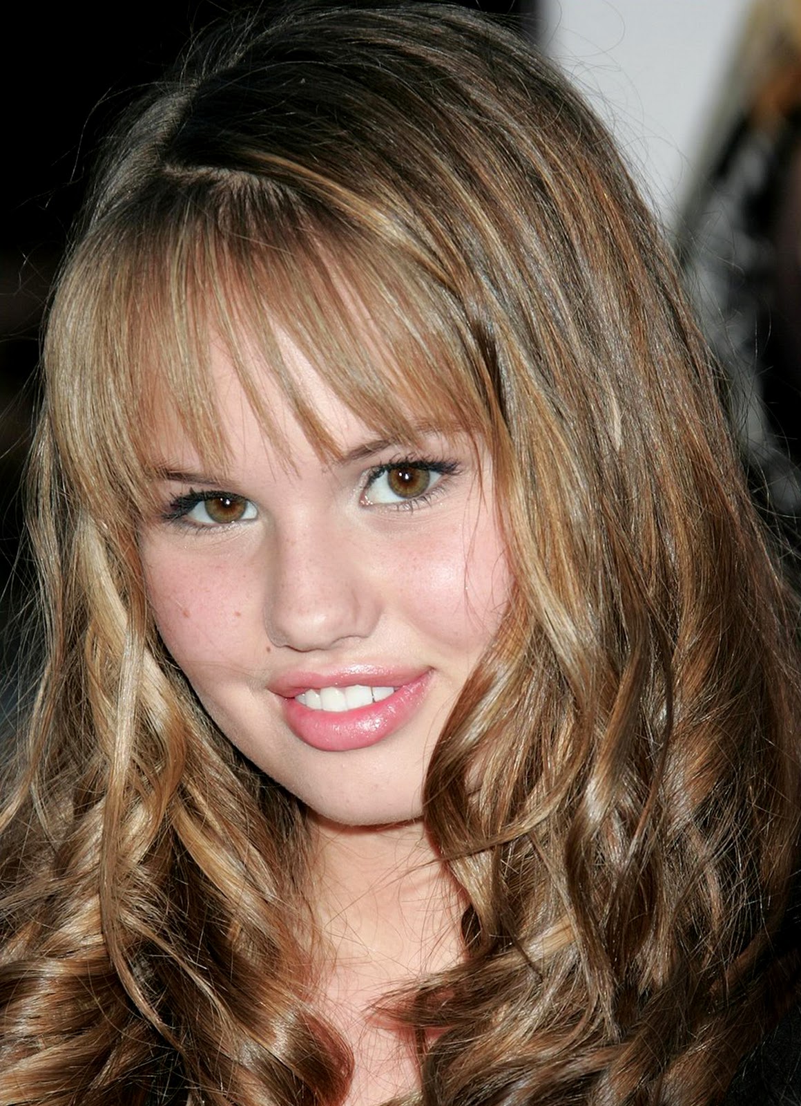 DisneyStarsGamezer: Debby Ryan sera la nueva Disney Princess