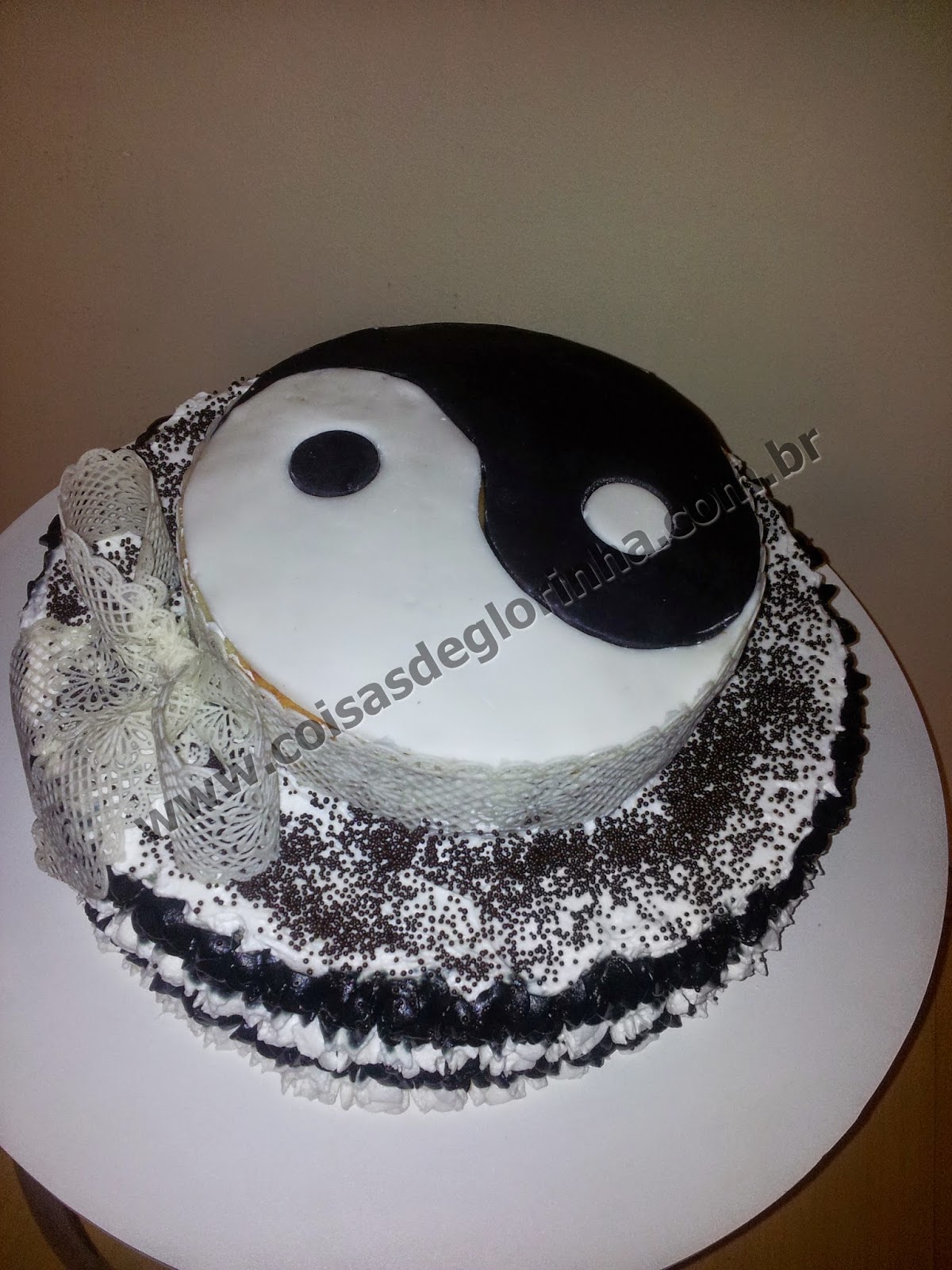 Coisas de Glorinha - Sabor e Arte!: Bolo Yin Yang