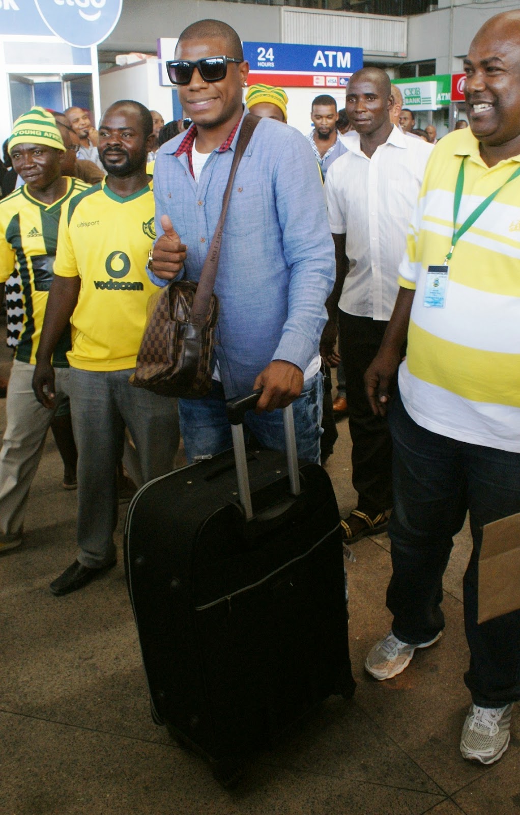 MAXIMO AJA NA KIFAA KINGINE CHA YANGA KUTOKA BRAZIL | EMMANUEL SHILATU ...