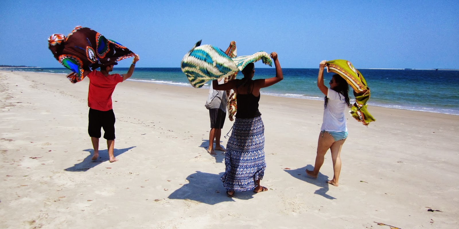 Vinte e Sete Meses em Moçambique : Angoche Beach