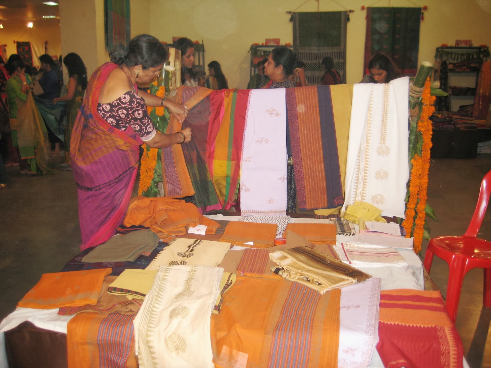 SUJATA'S BLOG: Vastrabharana - the Annual Saree Exhibition