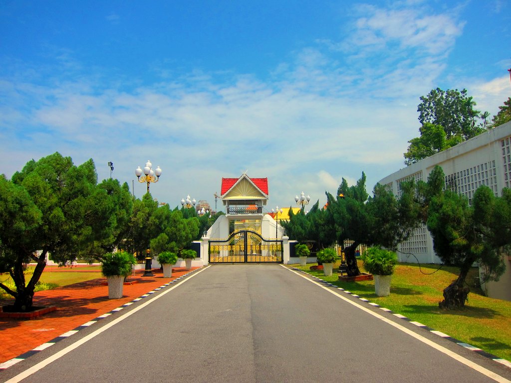 Travelholic: Day 3 | Pasar Payang, Kuala Terengganu