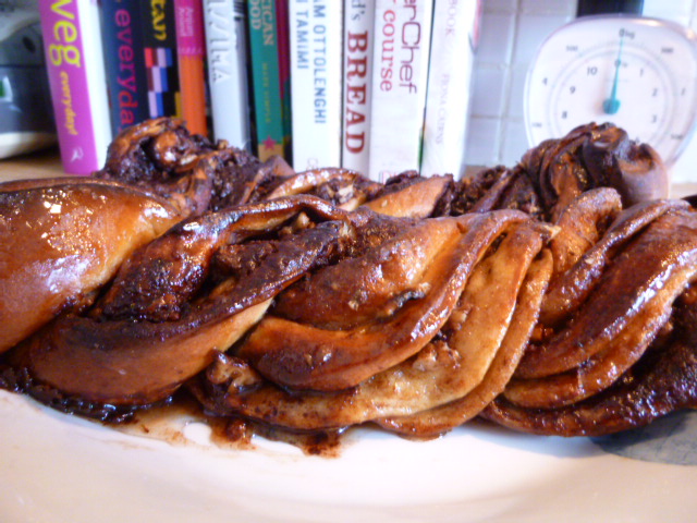 Bake & Beat: Two Krantz cakes according to Jerusalem