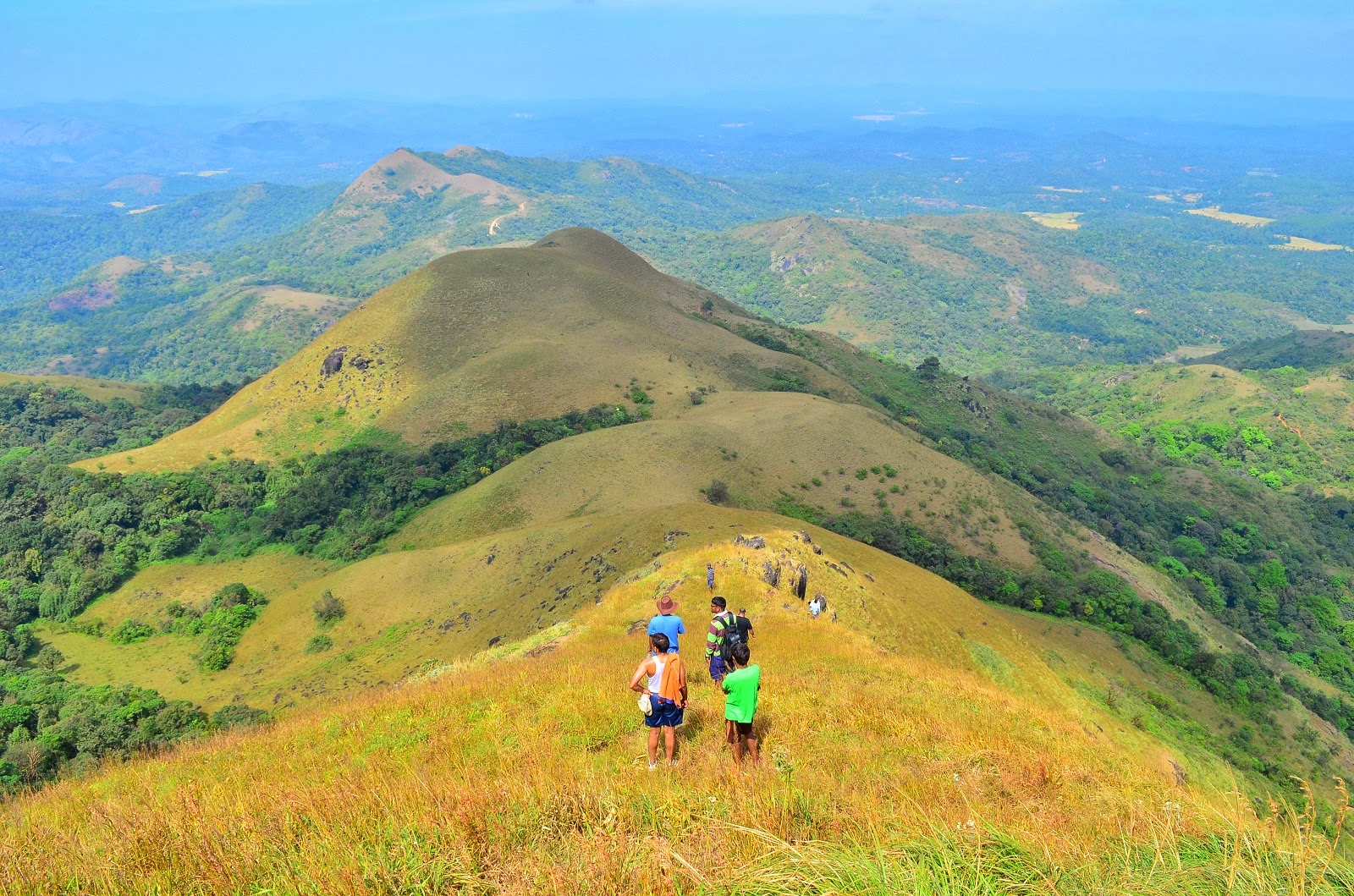 Sharath Hassan A Travelling Photographer: JENUKALLU GUDDA (JENUKAL ...